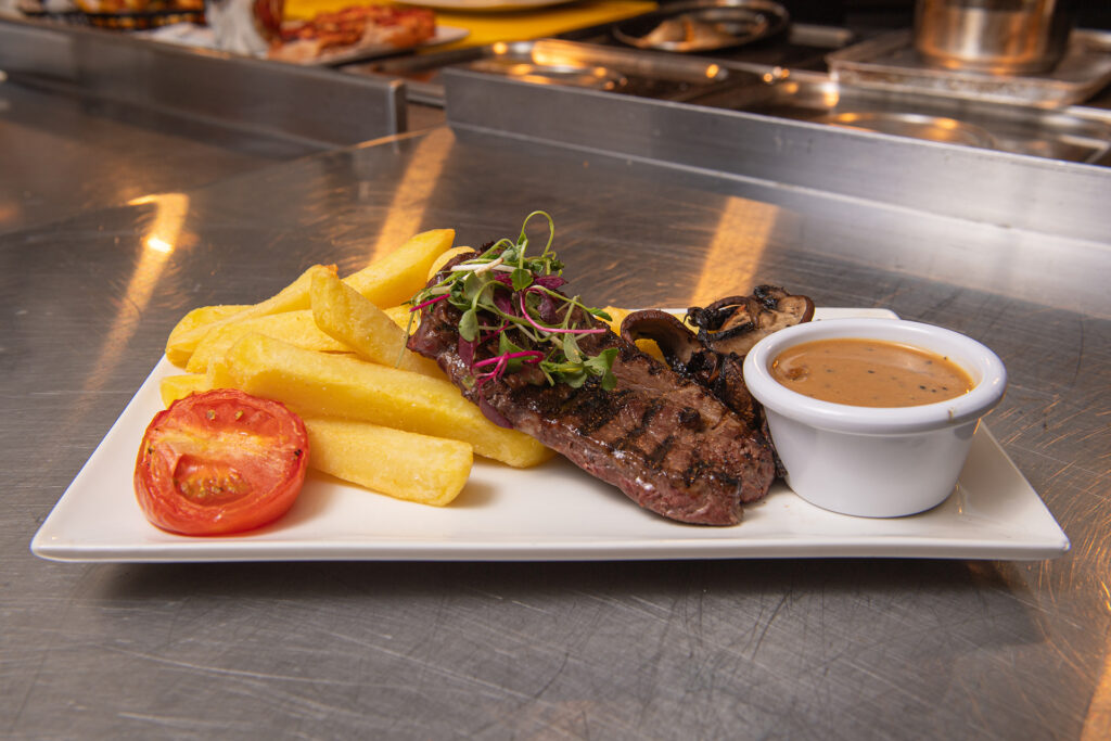 Bar & Restaurant - The Castlefield Hotel